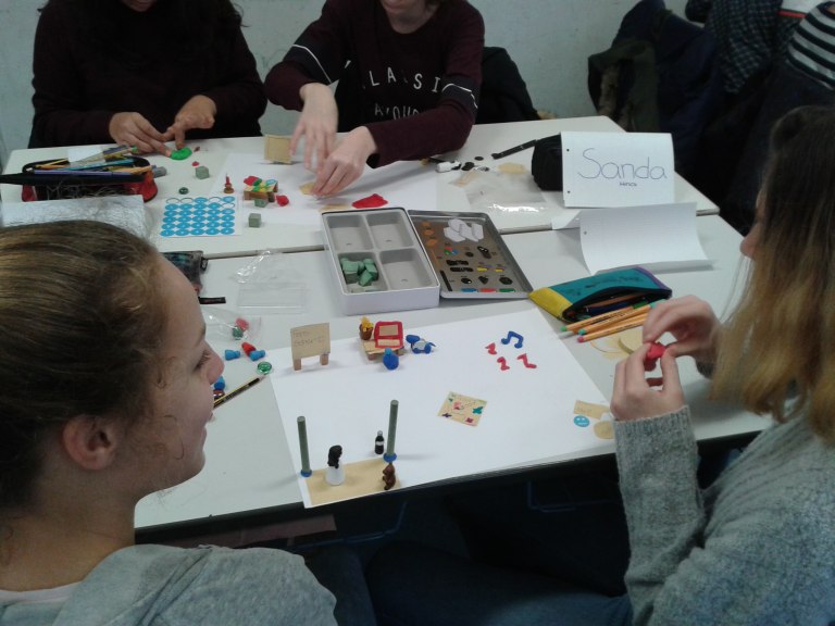 FÖV unterstützt Methoden-Lernen mit FLEMO-Materialien